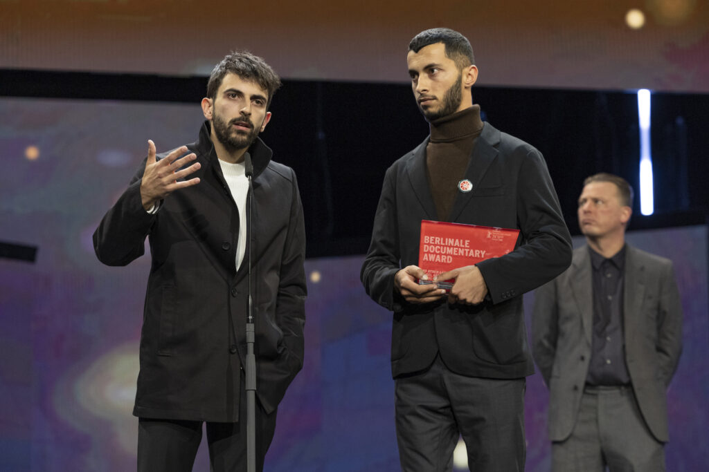 74. Berlinale: Gewinner des Dokumentarfilmpreises NO OTHER LAND von ...